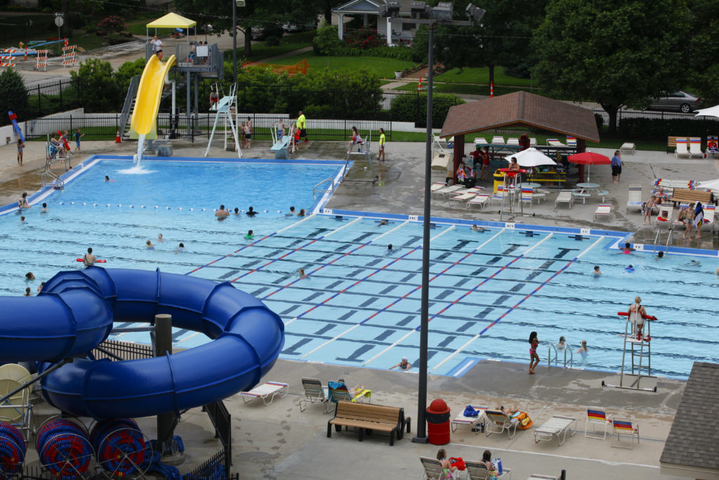 Lawrence outdoor pool opens for season Saturday | News, Sports, Jobs ...